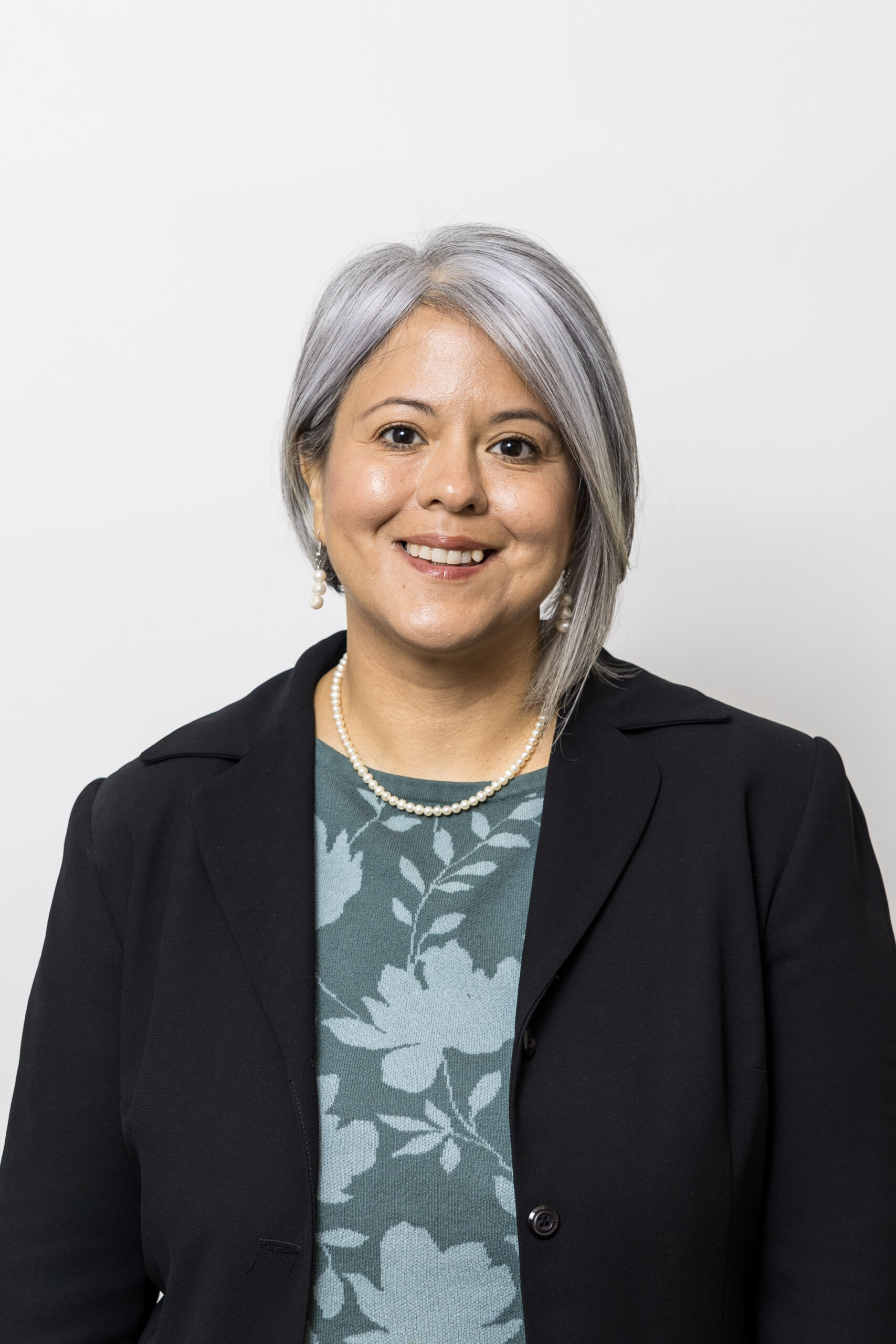 Ivette Izea-Martinez - Wilder